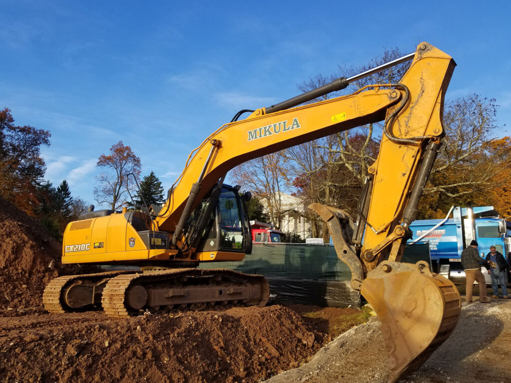 Residential Projects: Why You Need To Hire An Excavation Company